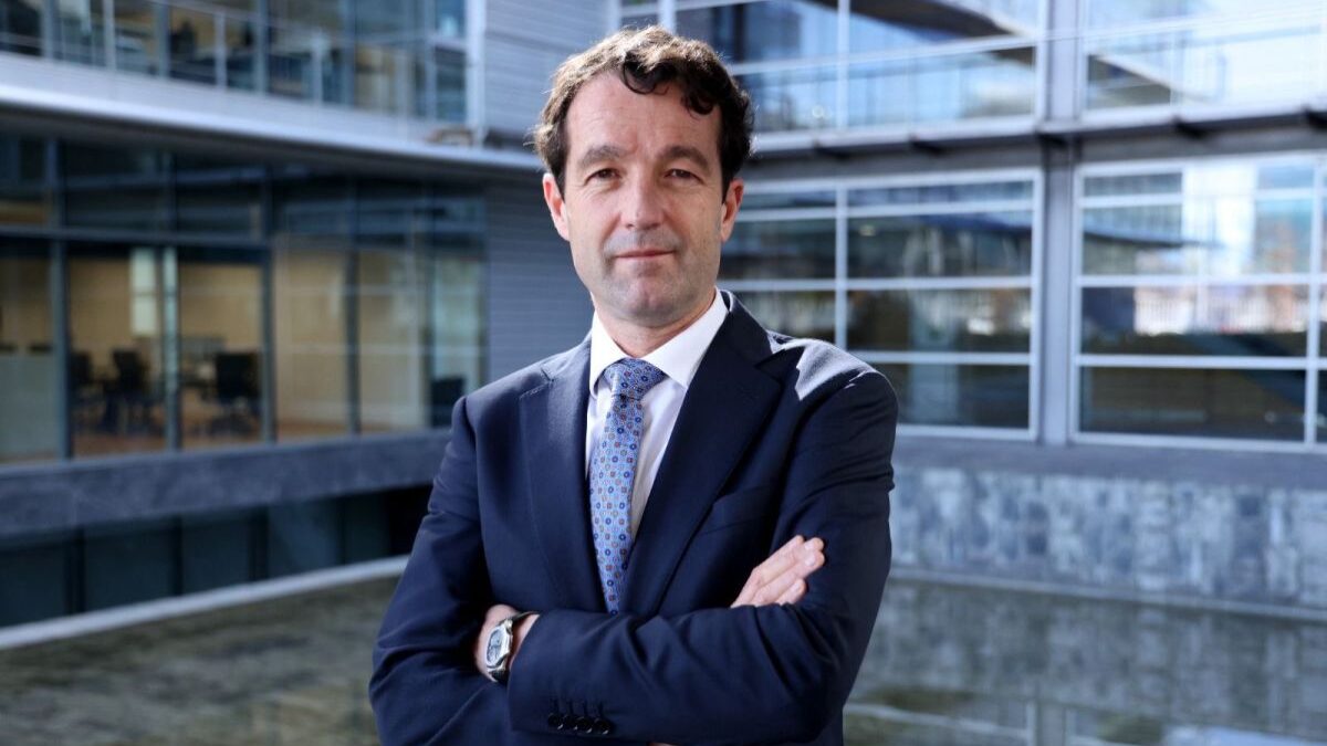 Indra aproxima-se dos 6 mil milhões de capitalização depois de duplicar ...