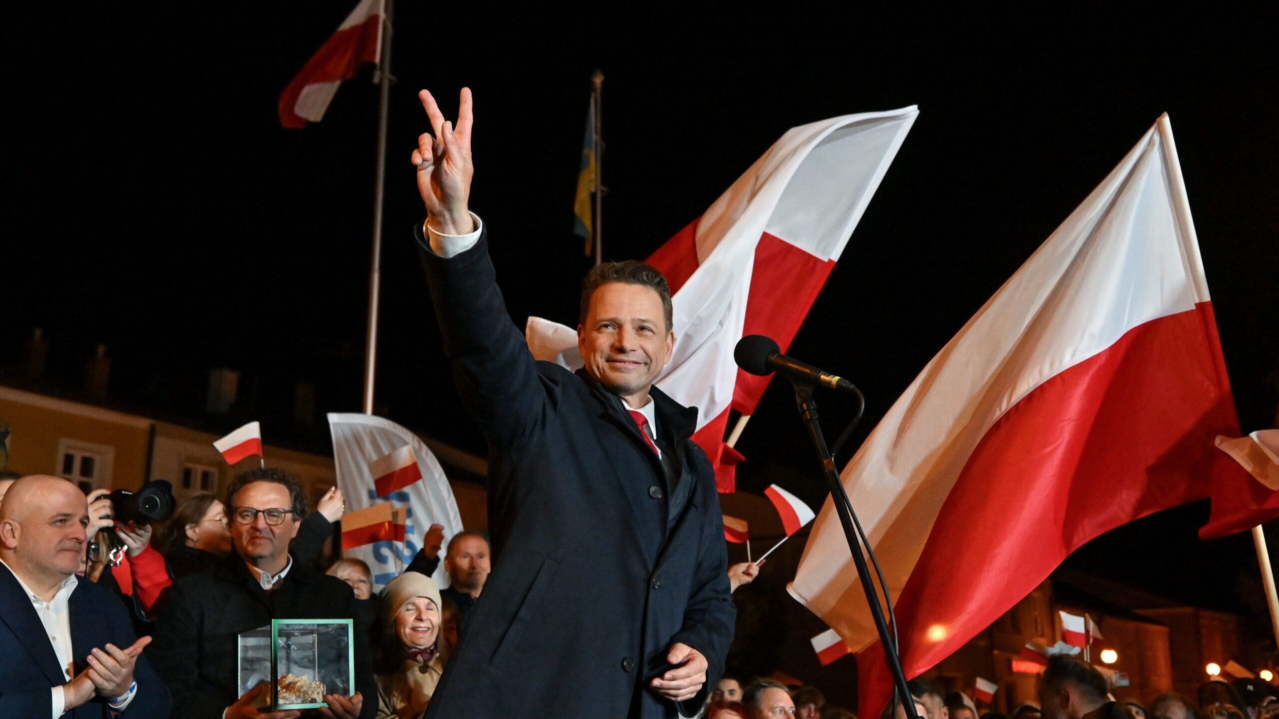 Candidato liberal vence eleições polacas que terão segunda volta – ECO