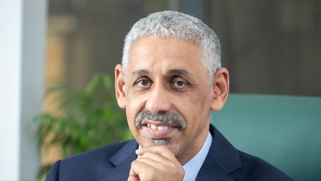 Mauritano Sidi Ould Tah eleito presidente do Banco Africano de ...
