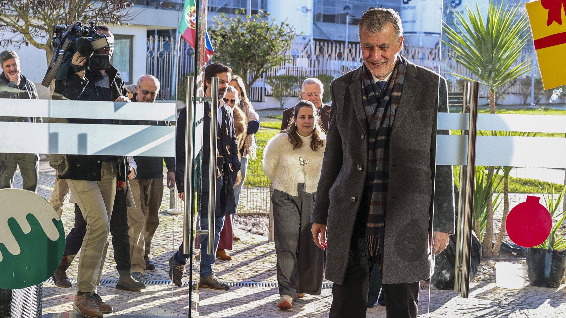 Gouveia e Melo considera-se alvo de “tentativa de assassinato de ...